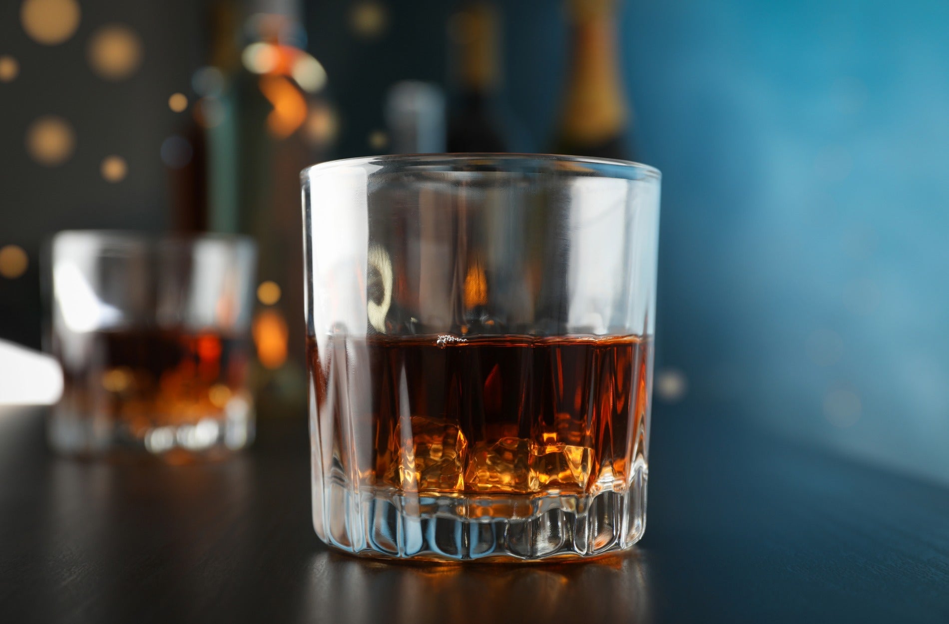How Japanese Crystal Glassware Enhances Each Sip